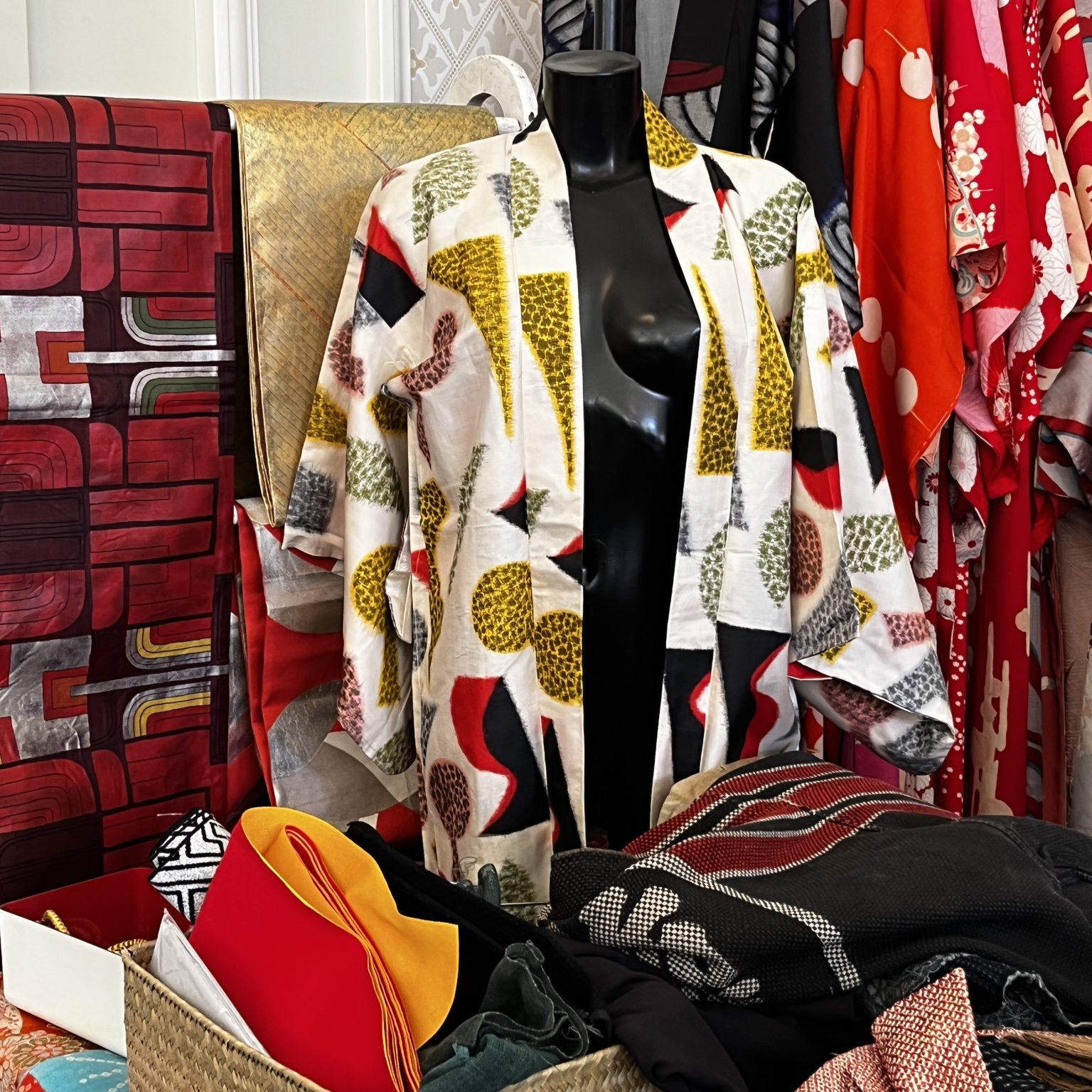 London Antique & Vintage Textile Fair - The Textile Society
